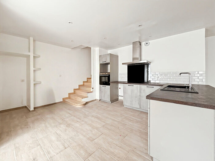 Maison à louer - Saint-Gilles - 4 pièces - 3 chambres