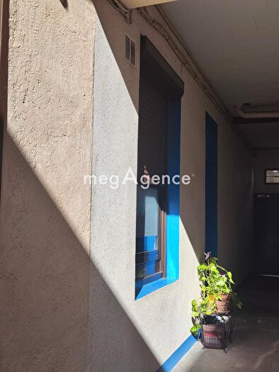 Appartement à vendre - Villeurbanne, Charmettes - 2 pièces - 1 chambre