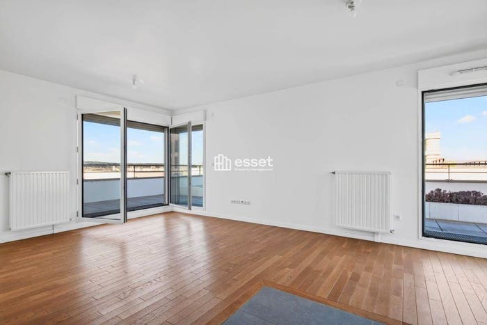 Plateau-Mont Valérien, Rueil-Malmaison : Appartement 4 pièces à louer