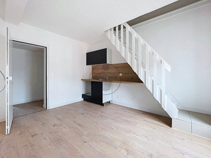 Appartement à louer - Centre Ville, Saint-Quentin - 2 pièces - 2 chambres