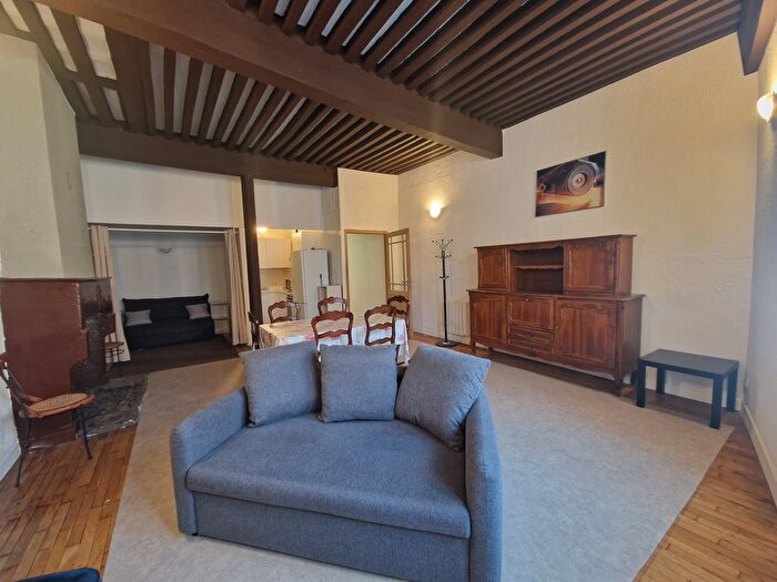 Appartement 2 pièces à Annecy, Centre-ville, Vieille ville, Marquisats, à louer