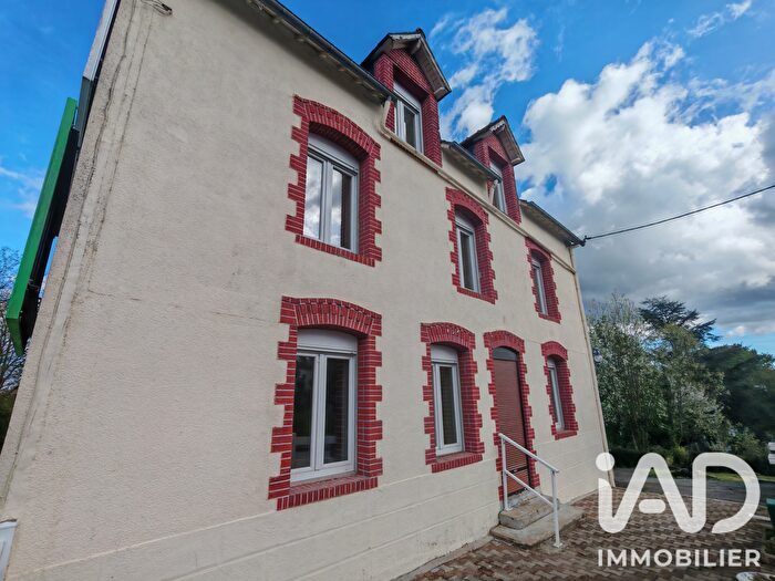 Maison 7 pièces à Loyat, à vendre