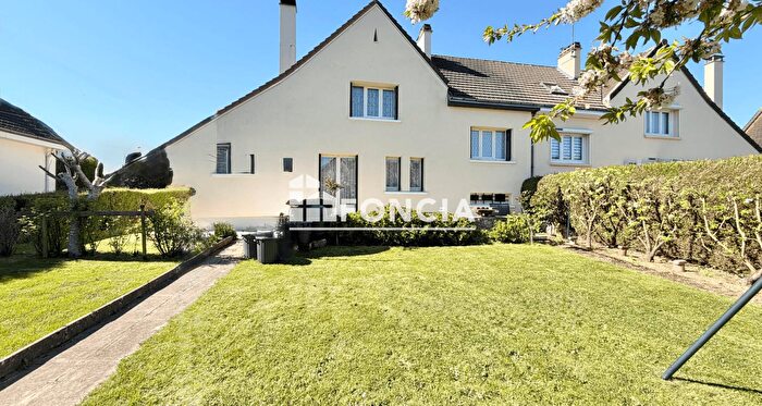 Maison 6 pièces à vendre - Plaisir, Centre-ville, Château