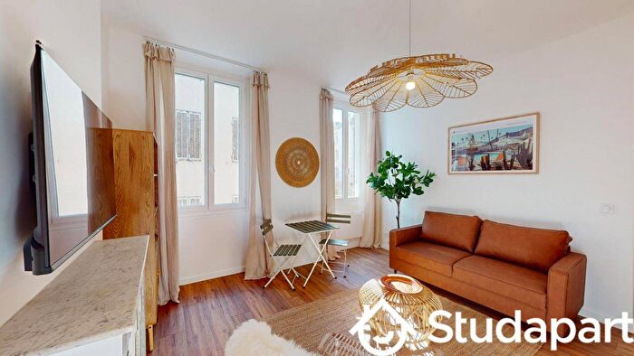 Saint Lazare, Marseille 3ème arrondissement : Appartement 1 pièce à louer