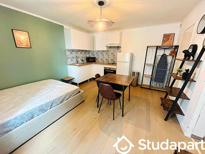 Appartement 1 pièce à Saint Ausone-Saint Martin-Saint Gelais, Angoulême, à louer