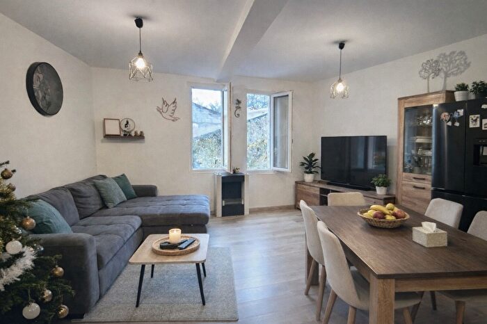 Maison à vendre - Sérignan - 7 pièces - 5 chambres