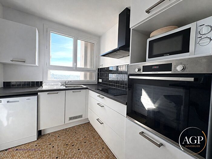 Orléans, Gare : Appartement 1 pièce à louer