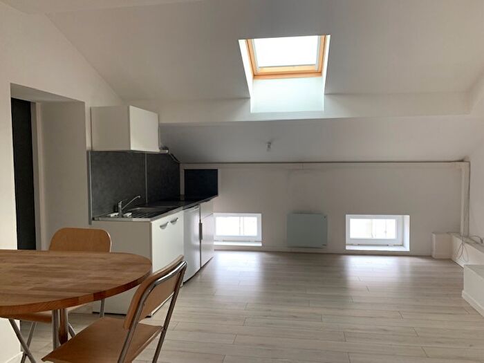 Appartement 2 pièces à louer à Nancy, Ville vieille, Léopold