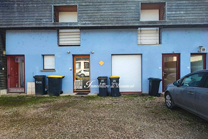 Appartement à louer - Beaumont-le-Roger - 2 pièces - 1 chambre