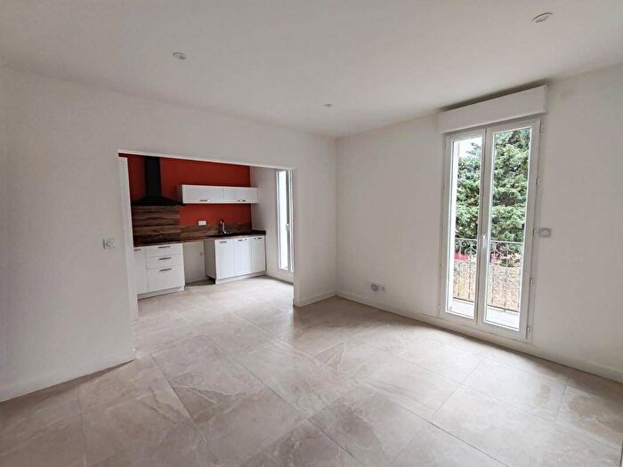 Maison à louer - Pinet - 3 pièces - 2 chambres