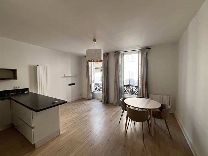 Appartement à louer - Saint-Jean-Pied-de-Port - 2 pièces - 1 chambre