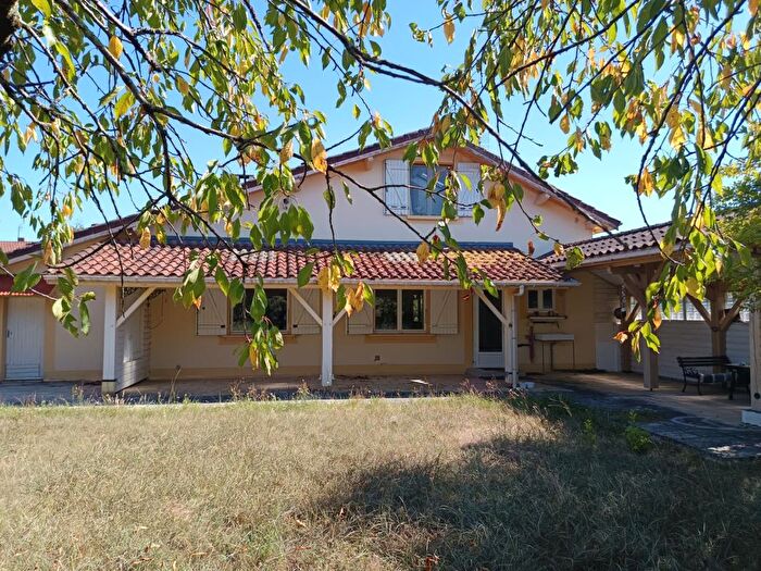 Maison 5 pièces à Plaisance, à vendre