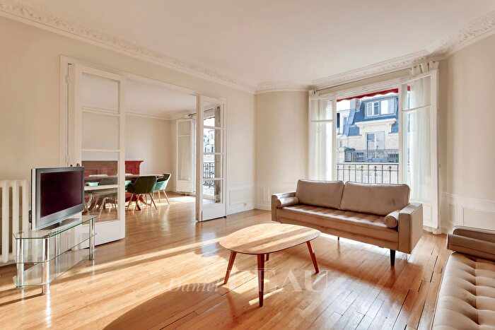 Paris 16ème, Auteuil-Nord, Jasmin, Mirabeau : Appartement 5 pièces à louer