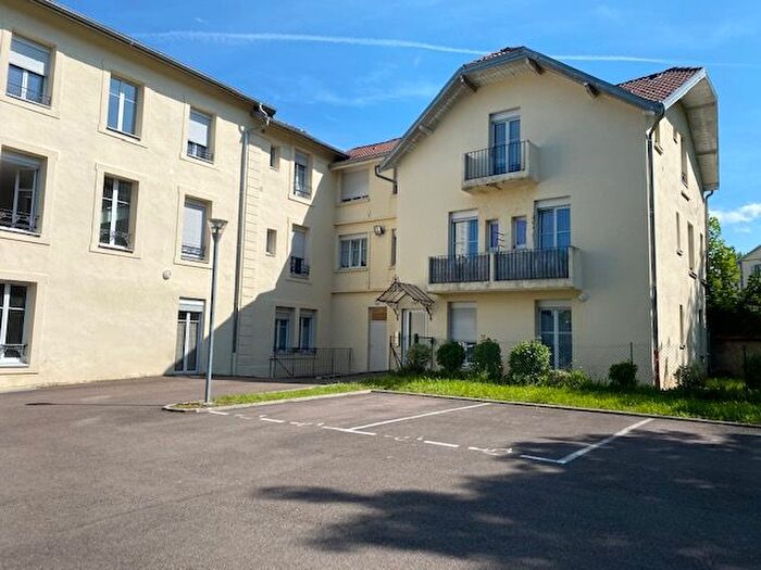Luxeuil-les-Bains - Appartement 3 pièces à louer