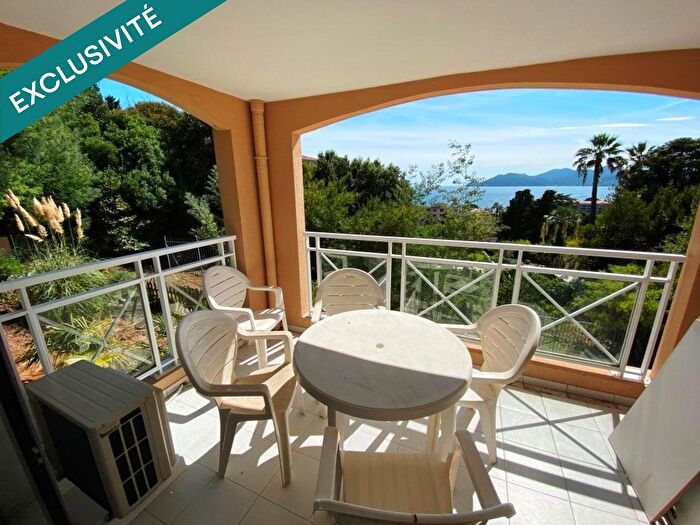 Appartement à vendre - Cannes, Croix des Gardes - 3 pièces - 2 chambres