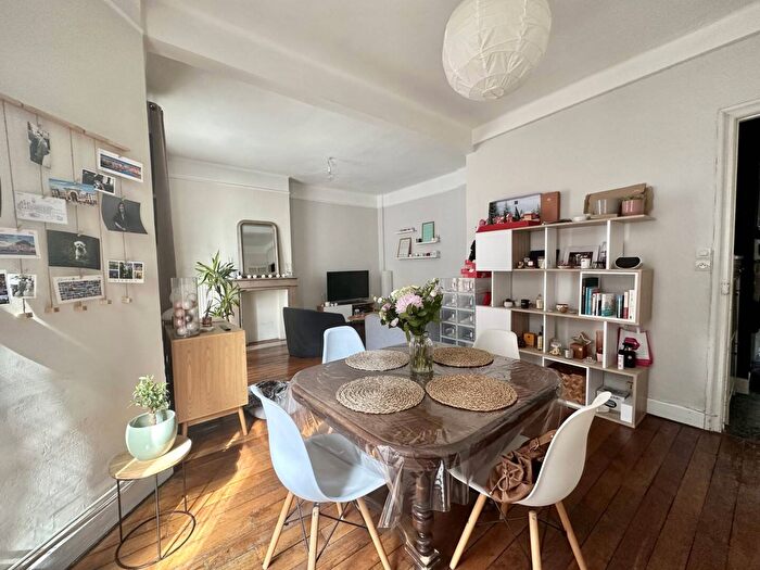 Appartement à louer - La Madeleine - 2 pièces - 1 chambre