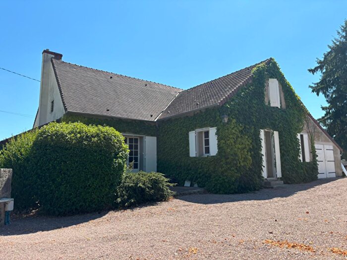 Trézelles : Maison 7 pièces à vendre