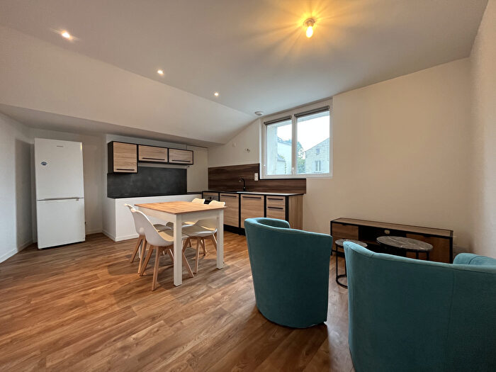 Appartement à louer - Saumur, Chemin Vert, Violettes - 2 pièces - 1 chambre