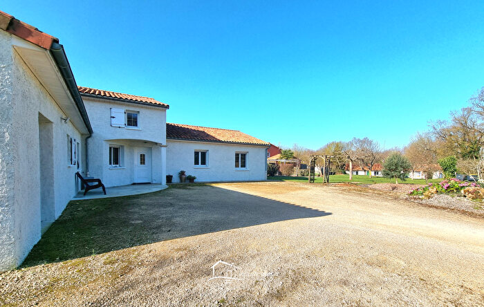 Maison à vendre - La Chapelle-Montreuil - 6 pièces - 4 chambres