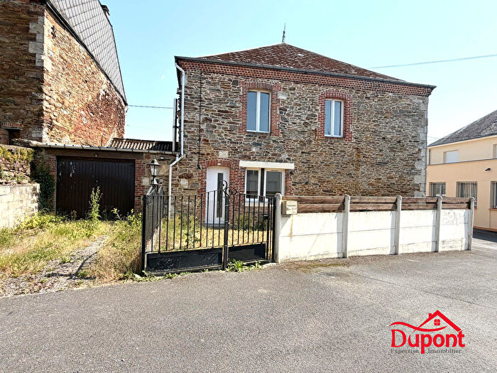 Maubert-Fontaine - Maison 5 pièces à vendre