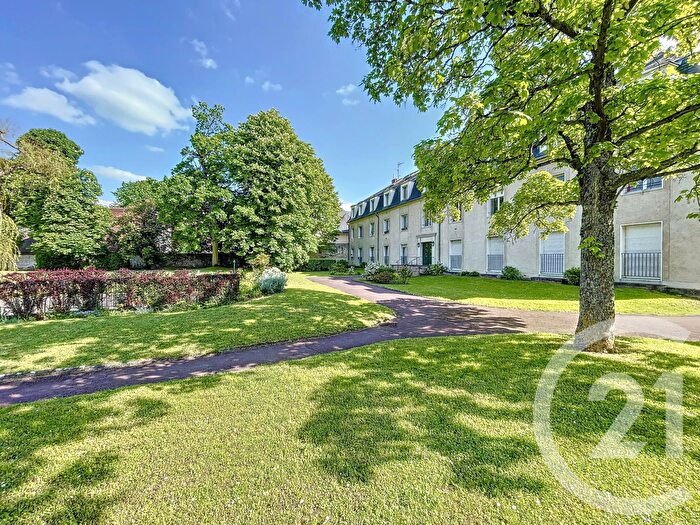 Appartement à louer - Compiègne, Saint-Lazare, Les Avenues - 3 pièces - 2 chambres