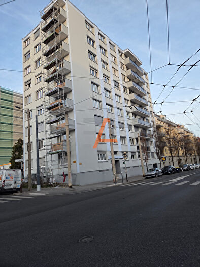 Appartement à vendre - Saint-Étienne, Saint-Roch, Vivaraize, Valbenoite, Centre Deux - 5 pièces - 3 chambres