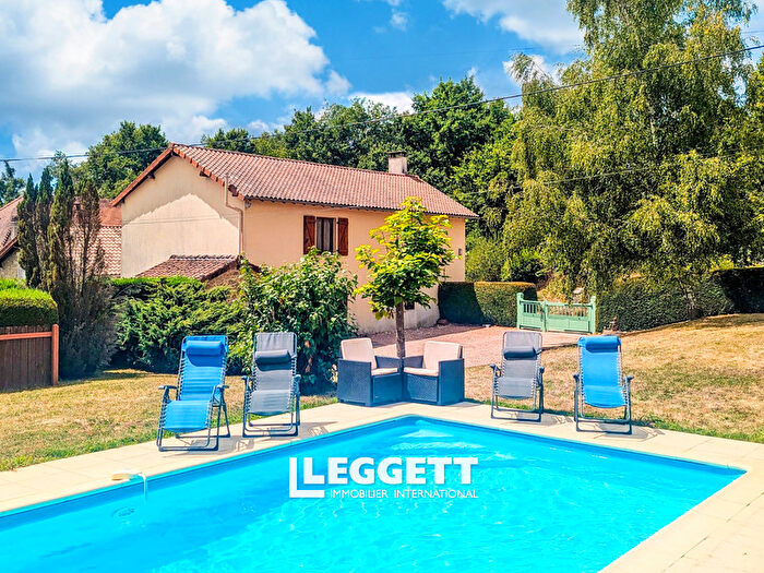 Maison à vendre - Saint-Saud-Lacoussière - 5 pièces - 3 chambres