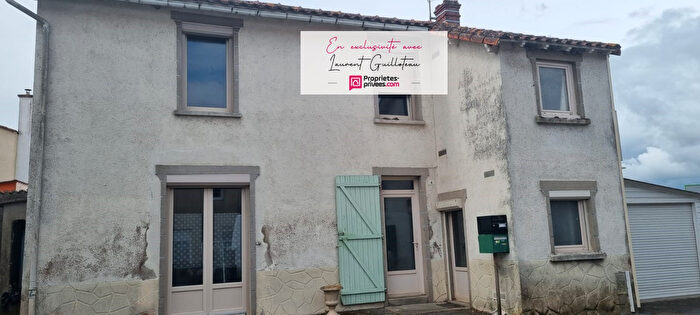 Maison à vendre - Saint-Aubin-des-Ormeaux - 4 pièces - 2 chambres