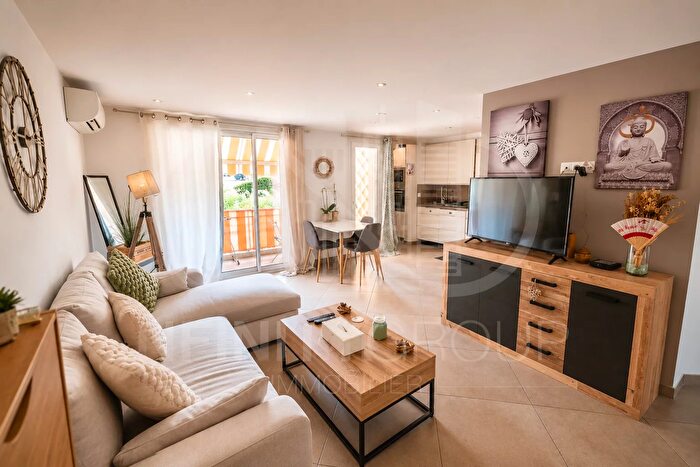 Cannes, Croix des Gardes : Appartement 3 pièces à vendre