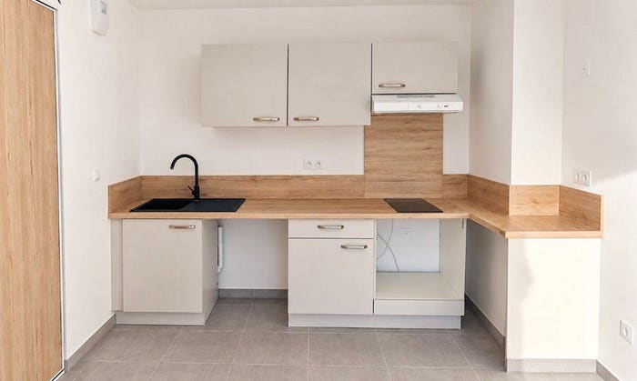 Zone du Roubaud, Hyères : Appartement 2 pièces à louer