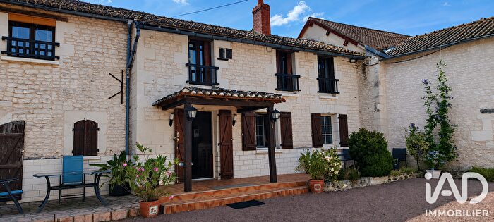 La Tour-Saint-Gelin : Maison 5 pièces à vendre