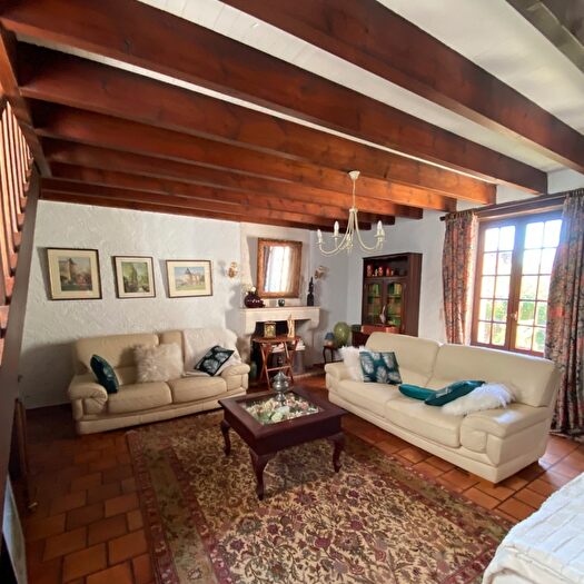 Maison à vendre - Pranzac - 10 pièces - 4 chambres