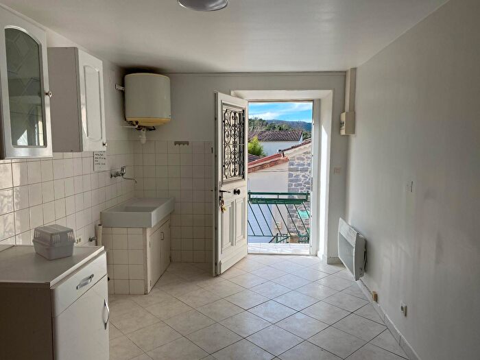 Appartement à louer - Saint-Paul-le-Jeune - 2 pièces - 1 chambre