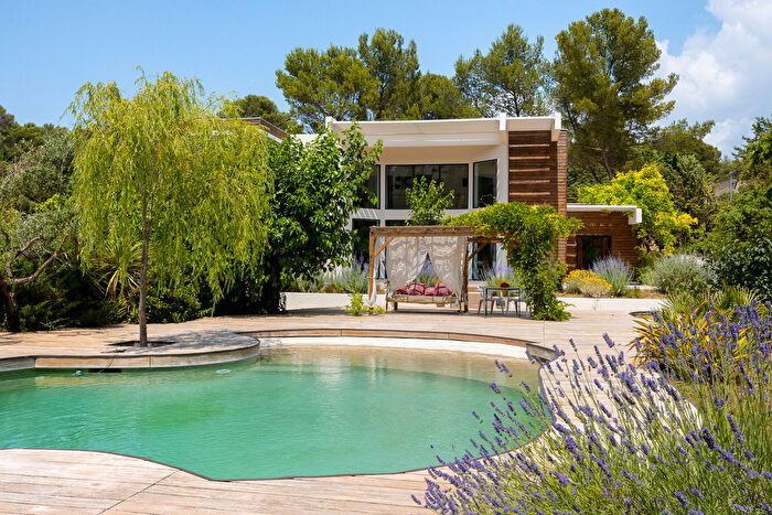 Maison 5 pièces à vendre à Roquefort-la-Bédoule