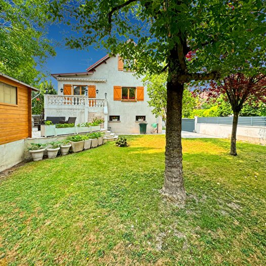 Maison à vendre - Bry-sur-Marne, Pépinière - 8 pièces - 5 chambres