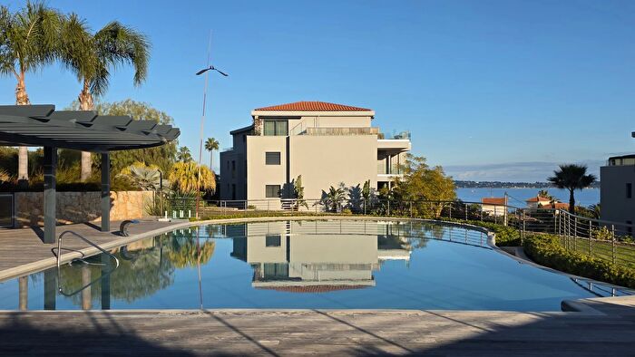 Appartement à vendre - Cannes - 4 pièces - 3 chambres