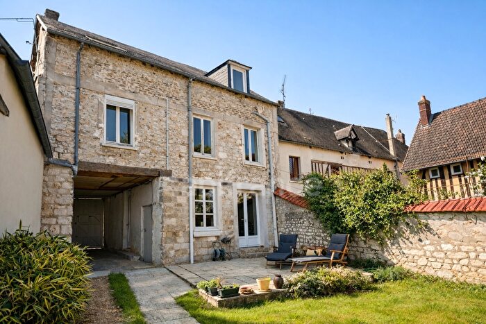 Maison 7 pièces à Saint-Marcel, à vendre