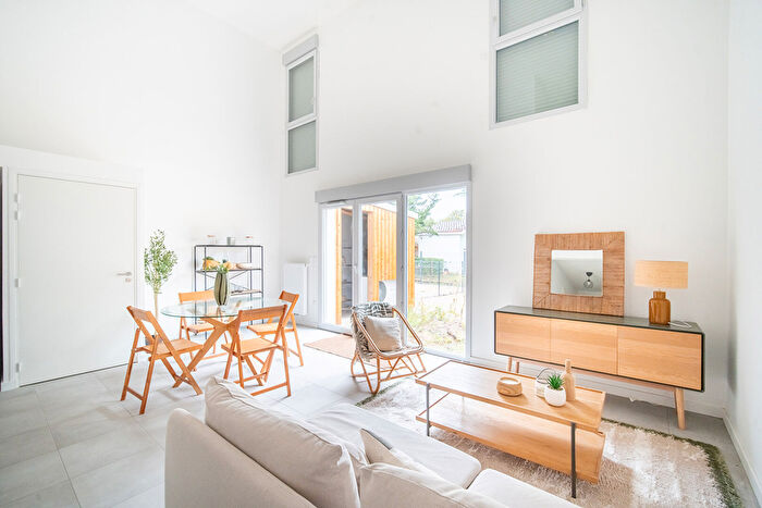 Messanges : Appartement 2 pièces à vendre