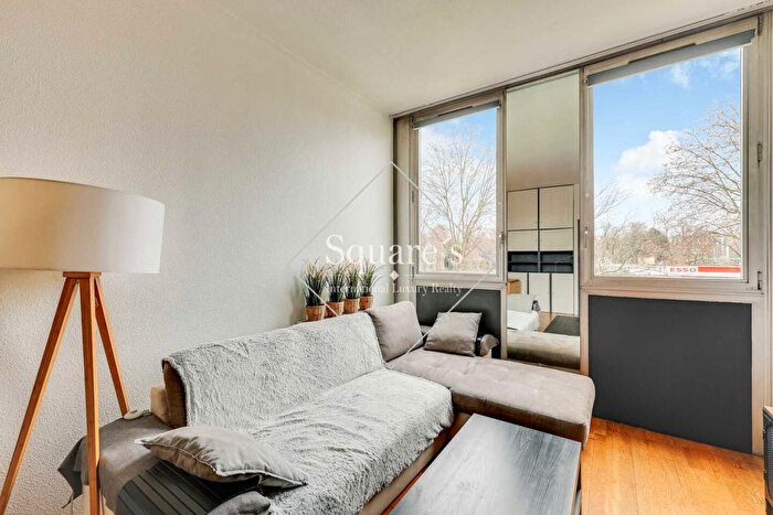 Appartement à vendre - Courbevoie - 1 pièce