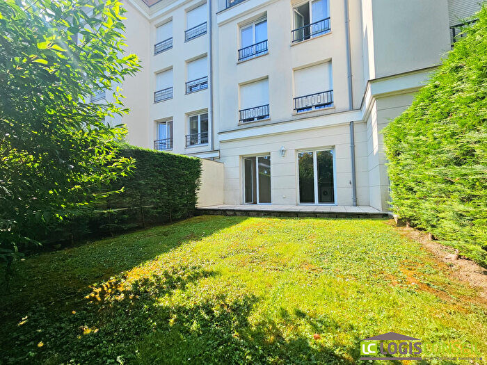 Appartement 1 pièce à louer - Châtenay-Malabry, Petit Chatenay, Voltaire, Croix Blanche