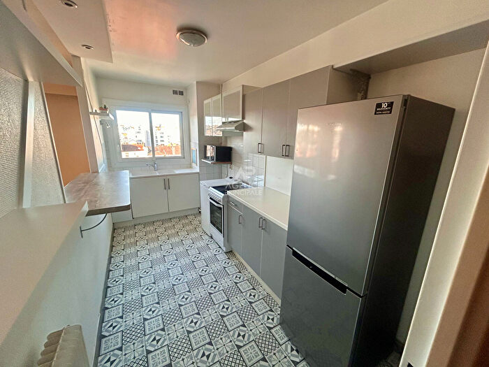 Poissy, Centre-ville : Appartement 2 pièces à vendre