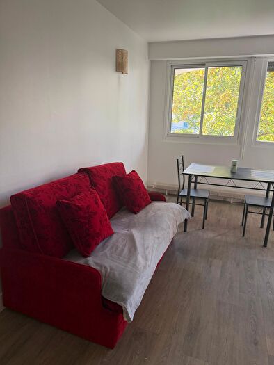 Appartement 1 pièce à louer - Courbevoie, Bécon