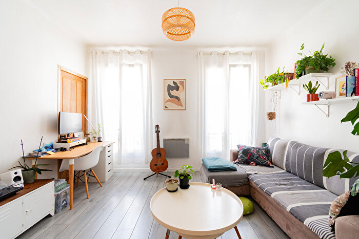 Marseille e, Grands Carmes - Appartement 2 pièces à louer
