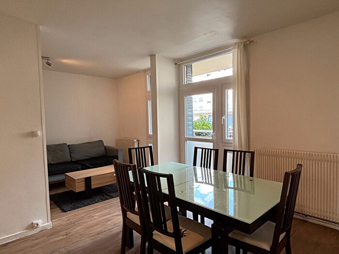 Appartement 4 pièces à Lyon 8ème, La Plaine, Santy, à louer