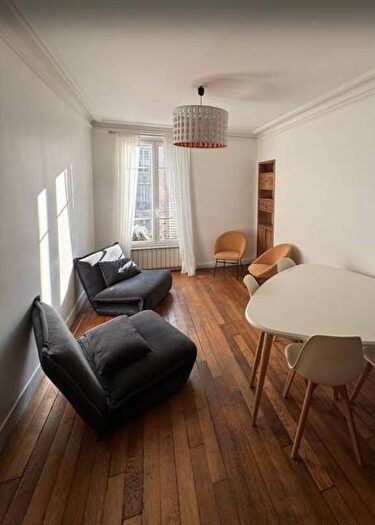 Appartement à louer - Violet Commerce, Paris ème arrondissement - 3 pièces - 2 chambres