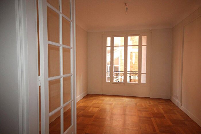 Appartement à louer - Auteuil Sud, Paris ème arrondissement - 3 pièces - 2 chambres