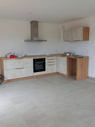 Butte, Grette, Besançon : Appartement 3 pièces à louer