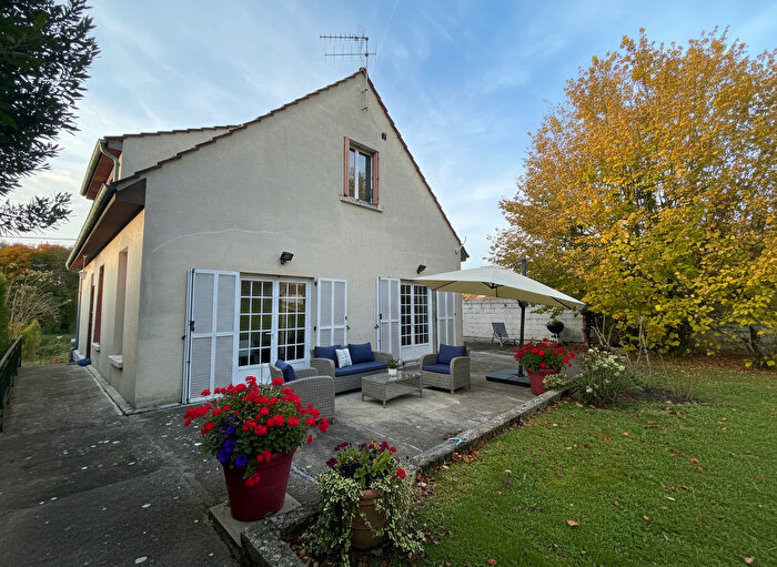 Maison à vendre - Meaux, Marché, Grande île, Clos Godet - 7 pièces - 5 chambres
