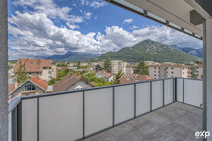 Appartement à vendre - Annecy-le-Vieux, Annecy-le-Vieux Sud - 2 pièces - 1 chambre