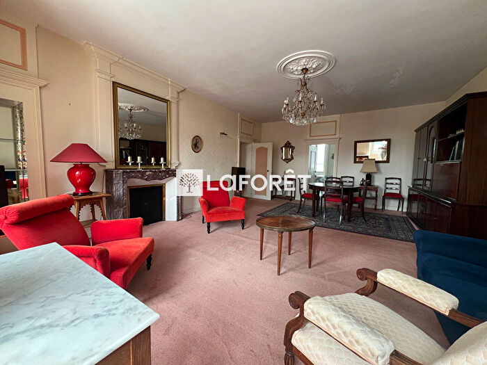 Appartement à vendre - Guingamp - 5 pièces - 4 chambres